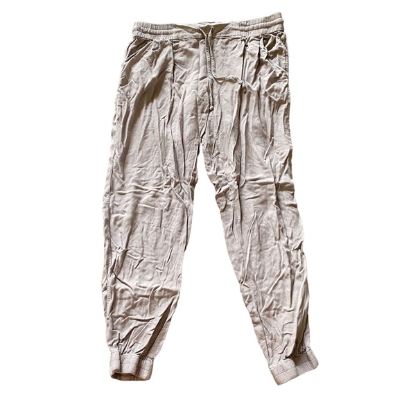 Sunday Best | Pants & Jumpsuits | Sunday Best Aritzia Tan Beige Los ...